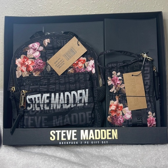 Steve Madden | Bags | Steve Madden Mini Backpack 2 Pieces Gift Set ...